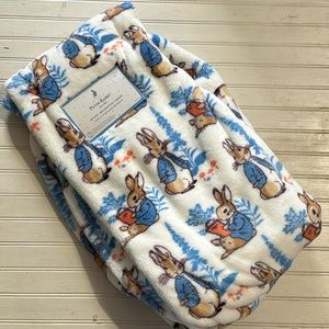 Beatrix Potter | Bedding | Beatrix Potter Peter Rabbit Velvet Soft ...